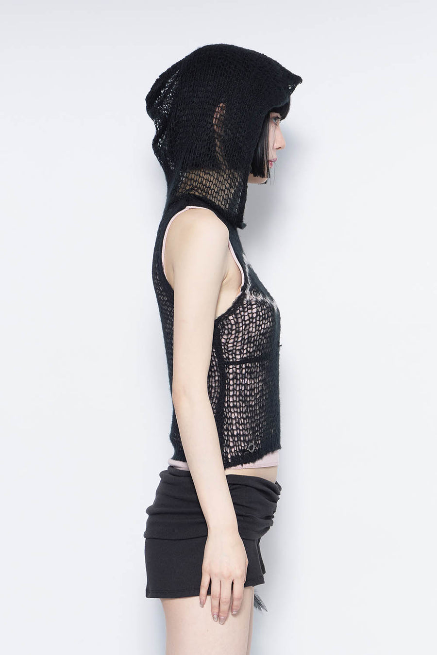 TOPS – THEREDTHREAD